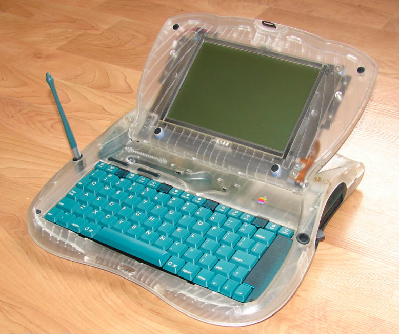 A transparent eMate 300 prototype - Le journal du lapin