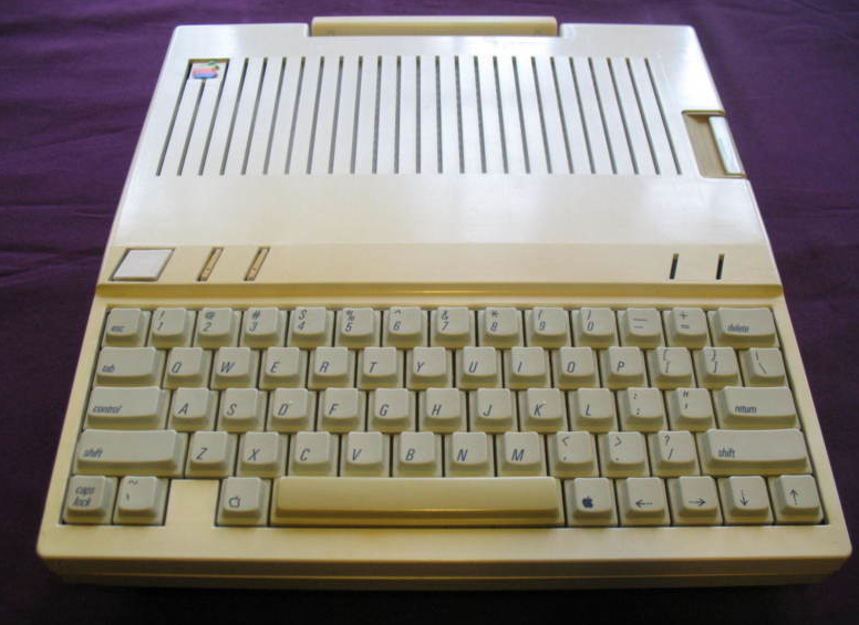 Un prototype d'Apple IIc - Le journal du lapin