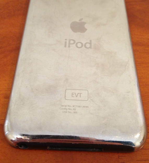 Un prototype du premier iPod touch - Le journal du lapin