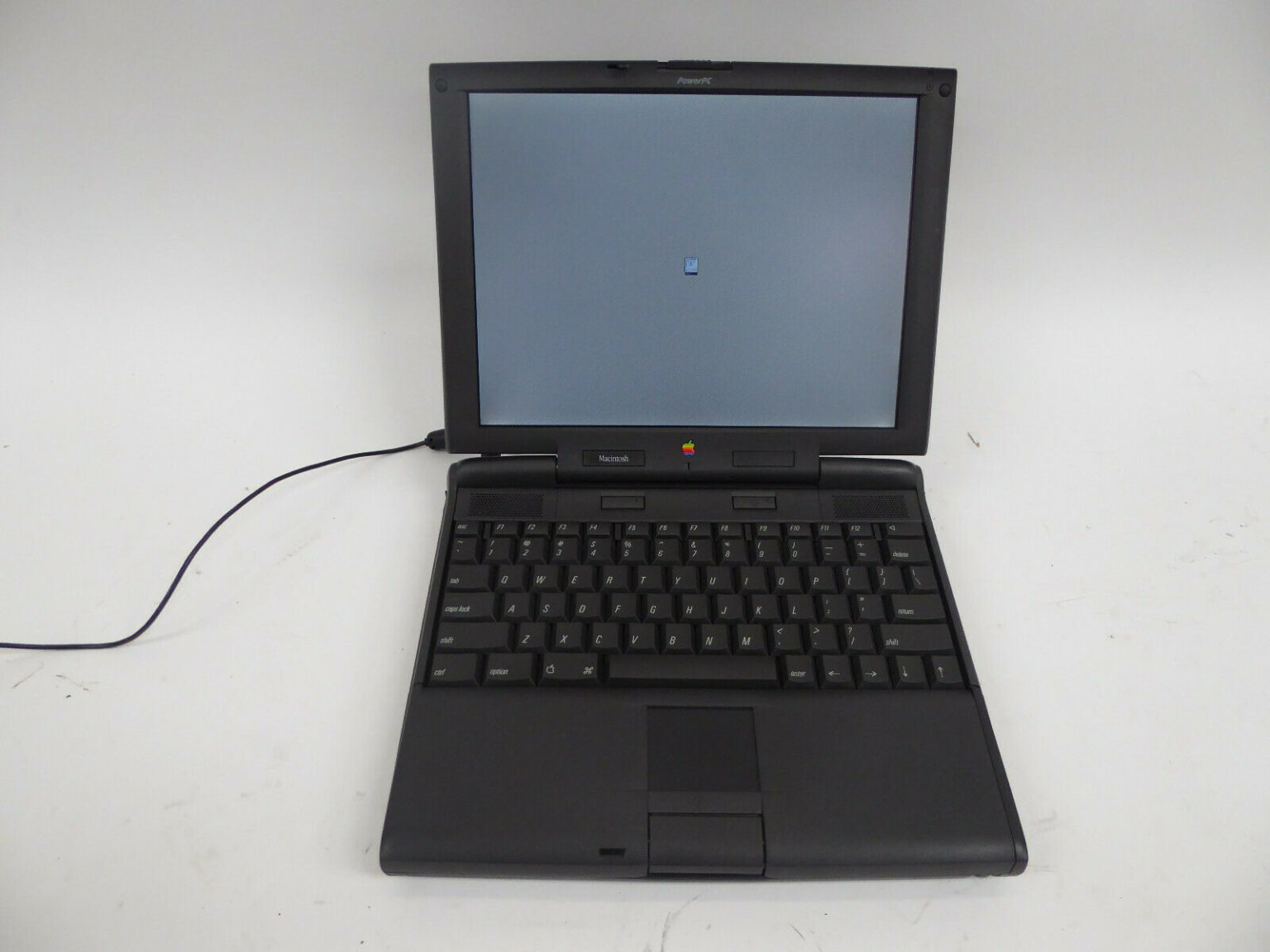 Un prototype de PowerBook G3 Kanga - Le journal du lapin