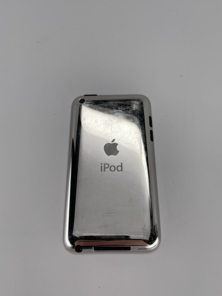 Quelques prototypes d'iPod touch - Le journal du lapin