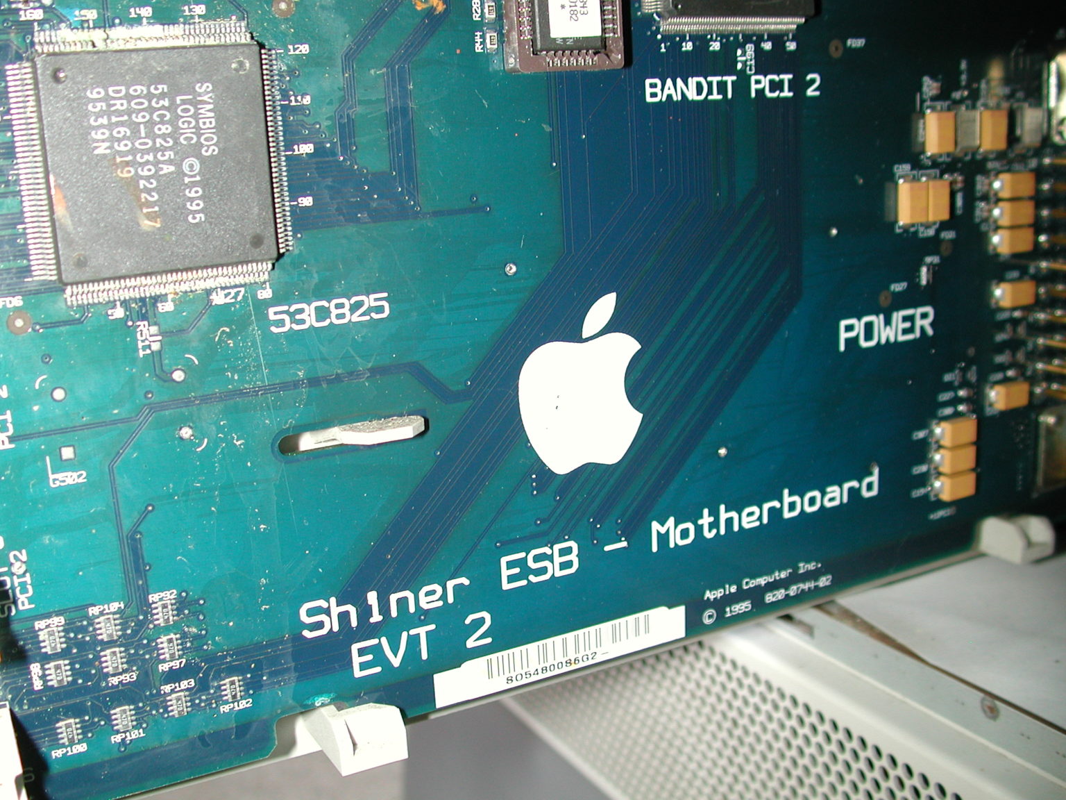 Un prototype d'Apple Network Server, l'ordinateur Apple sans Mac OS ...