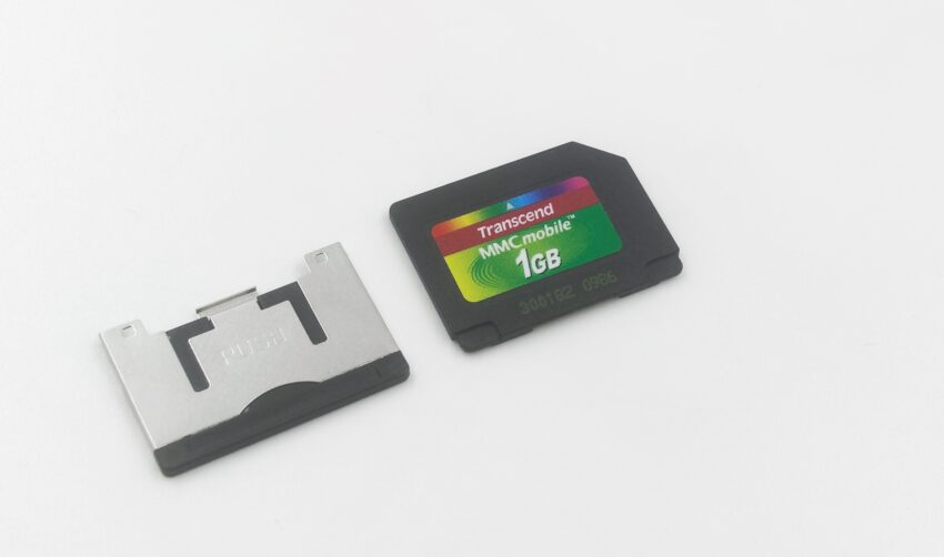 miniSD, RS-MMC et MMCmobile, les cartes « mid-size » - Le journal du lapin